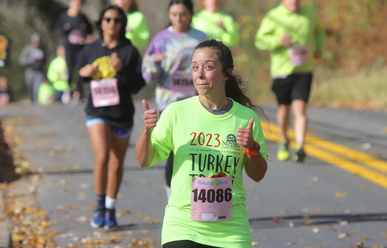 Colorful costumes abound at Newark's annual Turkey Trot | News ...