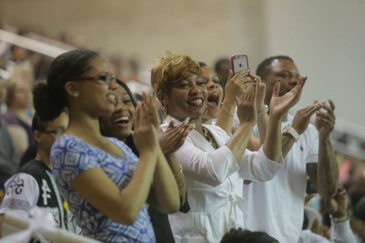Glasgow High graduation | News Gallery | newarkpostonline.com