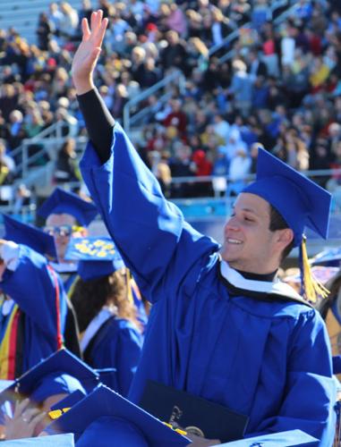 UD graduation | News Gallery | newarkpostonline.com