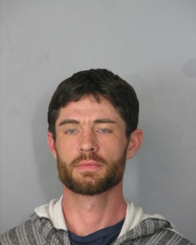 Police: Man hit girlfriend with soda can | News | newarkpostonline.com