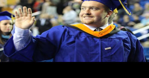 UD winter commencement | News Gallery | newarkpostonline.com