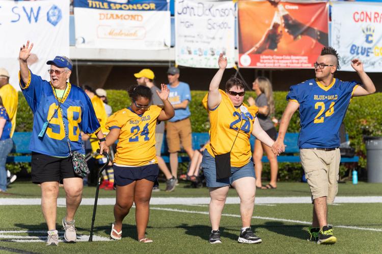 Blue-Gold Game brings together football players, 'buddies' | Sports ...