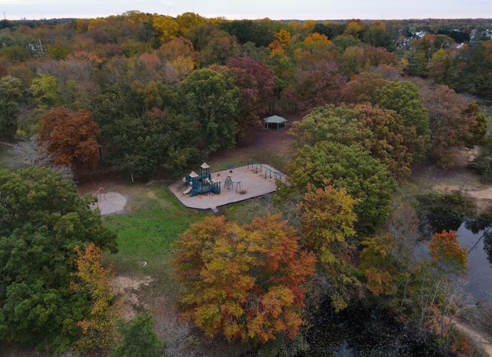 The splendor of autumn: Fall foliage around Newark | News ...