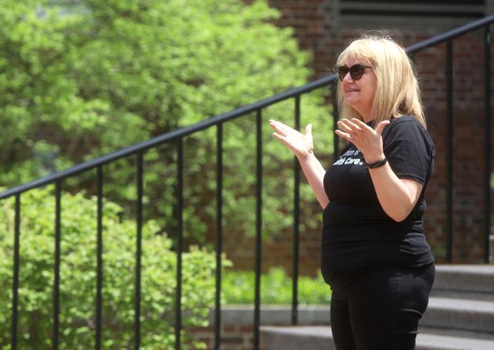 Dueling abortion rallies draw activists from both sides to UD Green ...