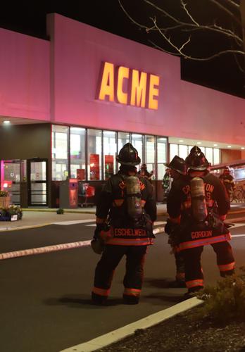 Two teens charged with setting fire that damaged Newark Acme | News | newarkpostonline.com