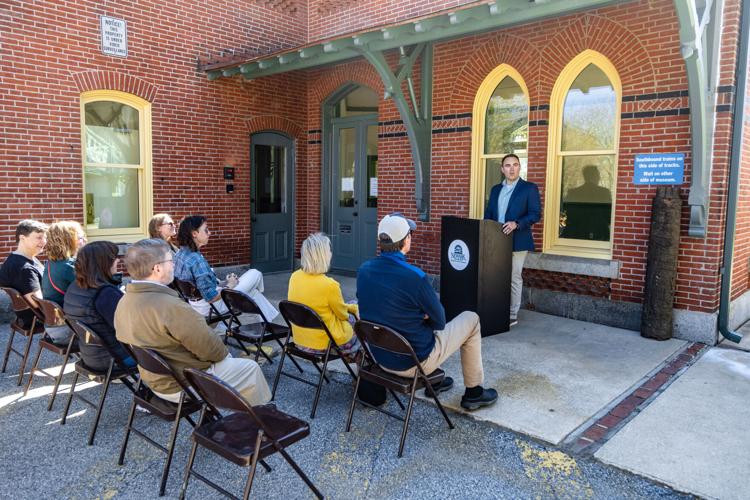 Newark Historical Society celebrates restoration of 1877 train station ...