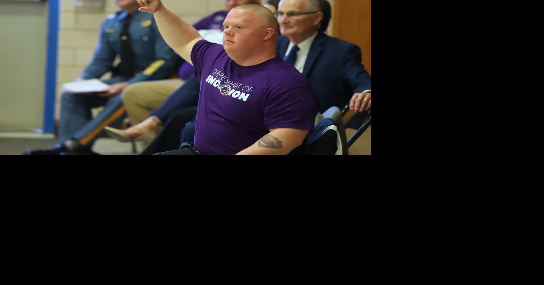 SPORTS BUZZ: Mascot, powerlifter and reporter headline Hall of Fame ...