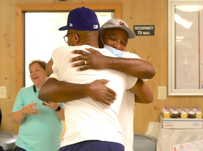 Retiring postal worker ‘a neighborhood icon’ in Stafford, Lumbrook | News | newarkpostonline.com