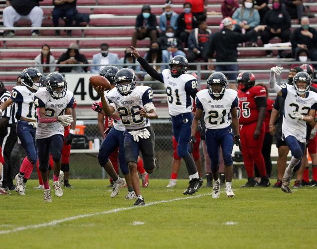 PHOTOS: New Bern Bears vs Eastern Wayne Warriors Football! | Sports ...