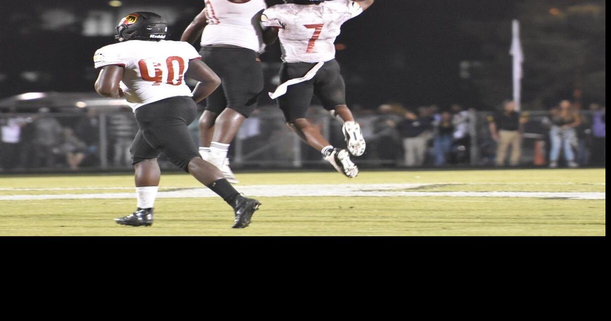 New Bern defense hands Havelock first shutout in 14 years | Sports ...