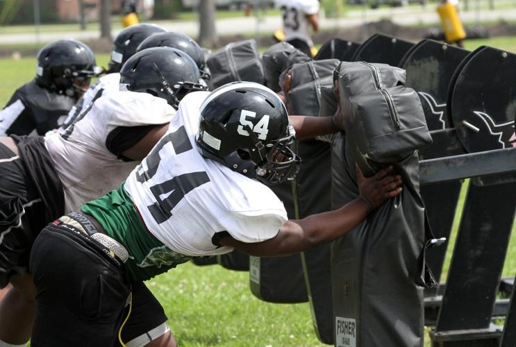 PHOTOS: Havelock Rams Spring Football Training | Local News | newbernsj.com
