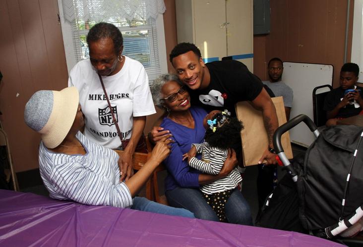 PHOTOS: Community Celebrates NFL's Mike Hughes | Local News | newbernsj.com