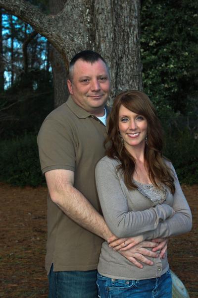 Engagement: Jennifer Cahoon/Jason Mayo | Features | newbernsj.com