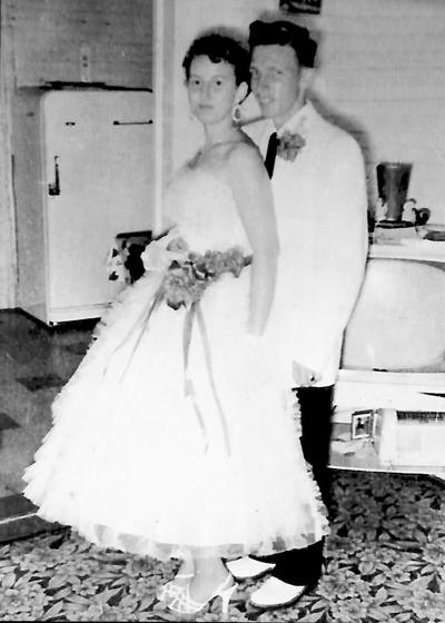 Couple celebrates 60 years | Features | newbernsj.com