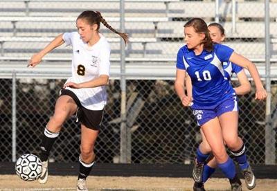 Girls soccer: Larson leading Rams’ scoring attack | Sports | newbernsj.com