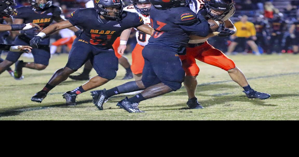 PHOTOS: New Bern sets up 3rd round showdown with convincing win over ...