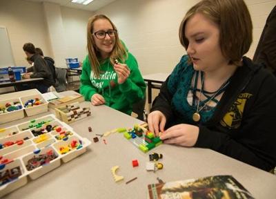 Students use Legos to illustrate Shakespeare's 'Romeo and Juliet ...