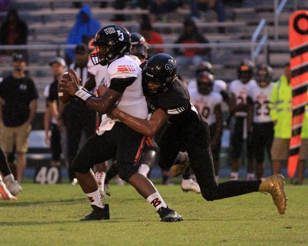 PHOTOS: Havelock Rams vs Wallace-Rose Hill Bulldogs Football | Local ...