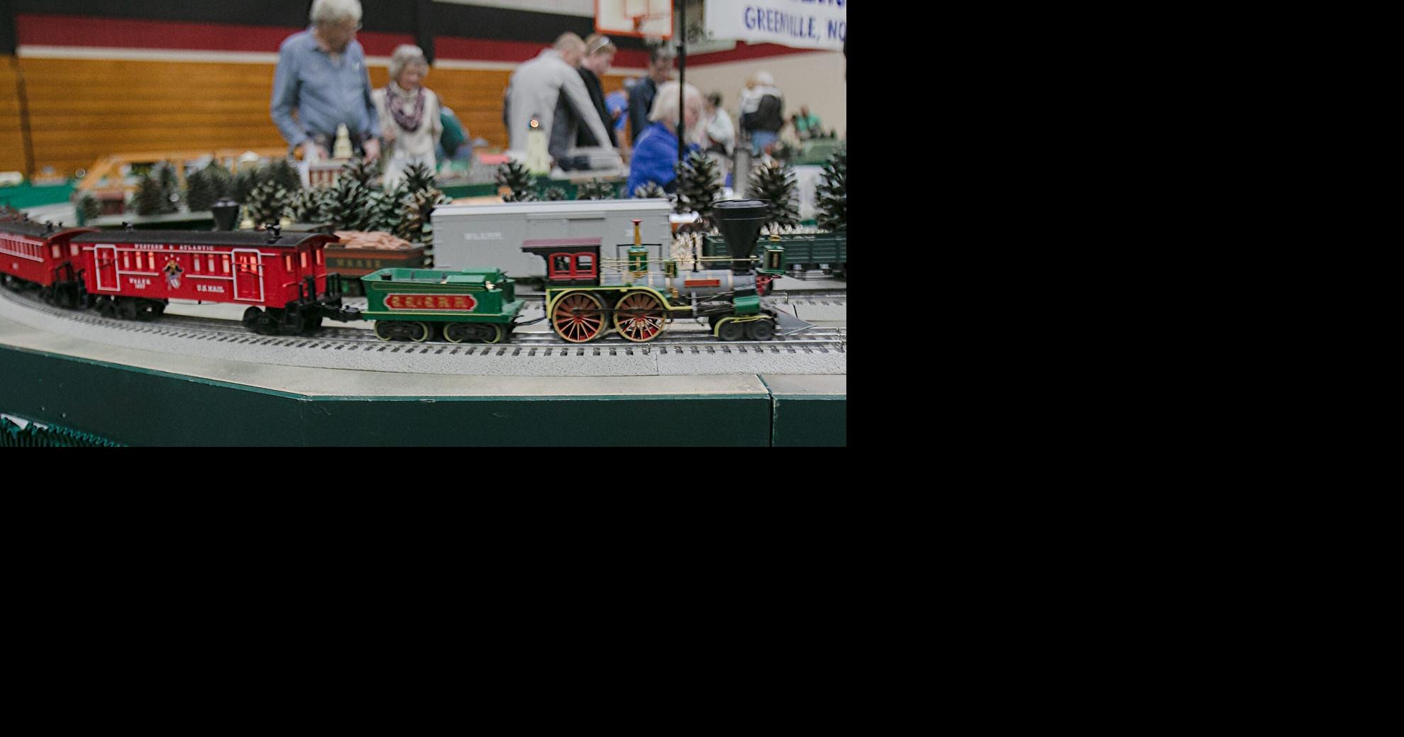 PHOTOS: Railroaders at NBHS | Local News | newbernsj.com