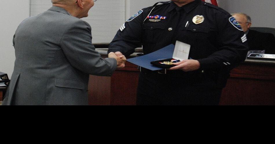 Fahnestock saves a life, receives recognition | Local News | newbernsj.com