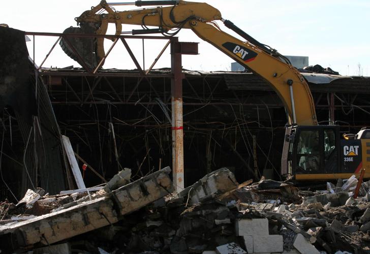 PHOTOS: Demolition at Kmart Building | Local News | newbernsj.com
