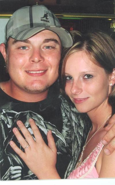 Engagement: Laura Lundy/John Stalnaker | Features | newbernsj.com