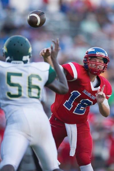 Football: West Craven romps Ayden-Grifton, 44-8 | Sports | newbernsj.com