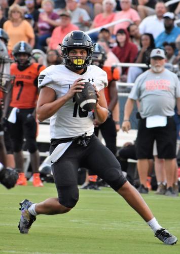 PHOTOS: Friday Night Football Week 1 | Sports | newbernsj.com