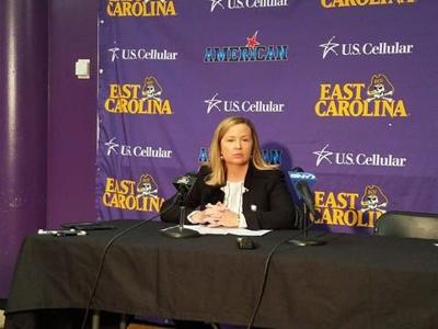 Women's basketball: ECU falls to No. 1 UConn, 91-44 | Sports ...