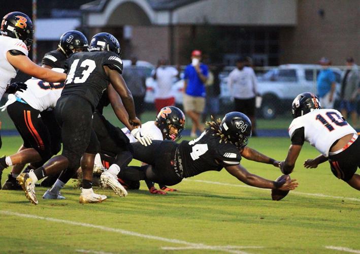 PHOTOS: Havelock Rams vs Wallace-Rose Hill Bulldogs Football | Local ...