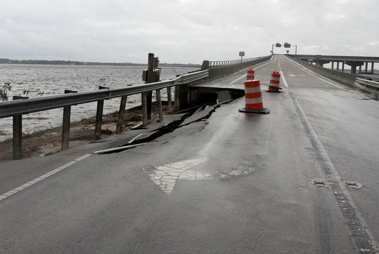 PHOTOS: Crews work on New Bern bridges post-storm | Local News ...