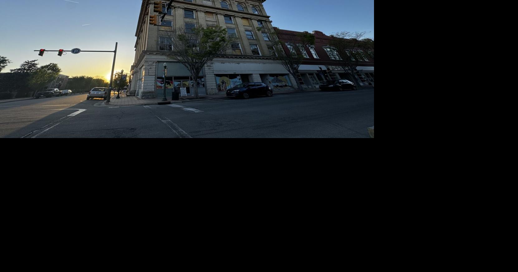 City officials shine light on Elks Building future as development hangs ...