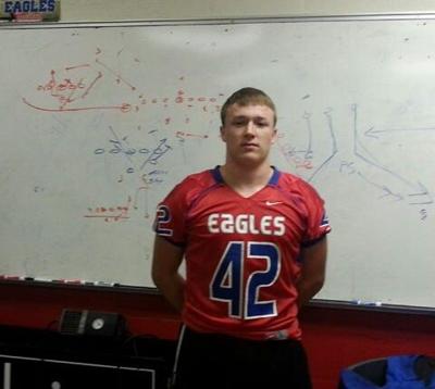 Football: Weems a leader on West Craven's defense | Sports | newbernsj.com