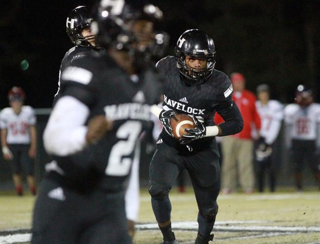 PHOTOS: Havelock Rams vs Southern Nash Firebirds | Local News ...