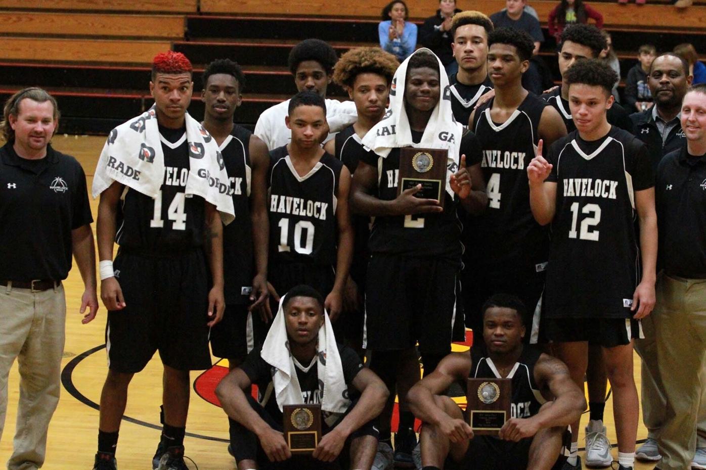 Havelock edges Eagles for boys' Craven County Classic title, Bears best ...