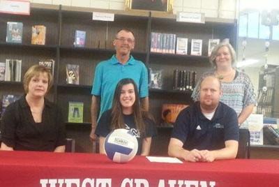 Volleyball: Gray to play volleyball at Brunswick C.C. | Sports ...