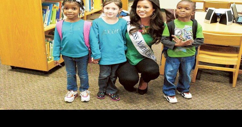 Miss North Carolina visits Havelock school | Local News | newbernsj.com