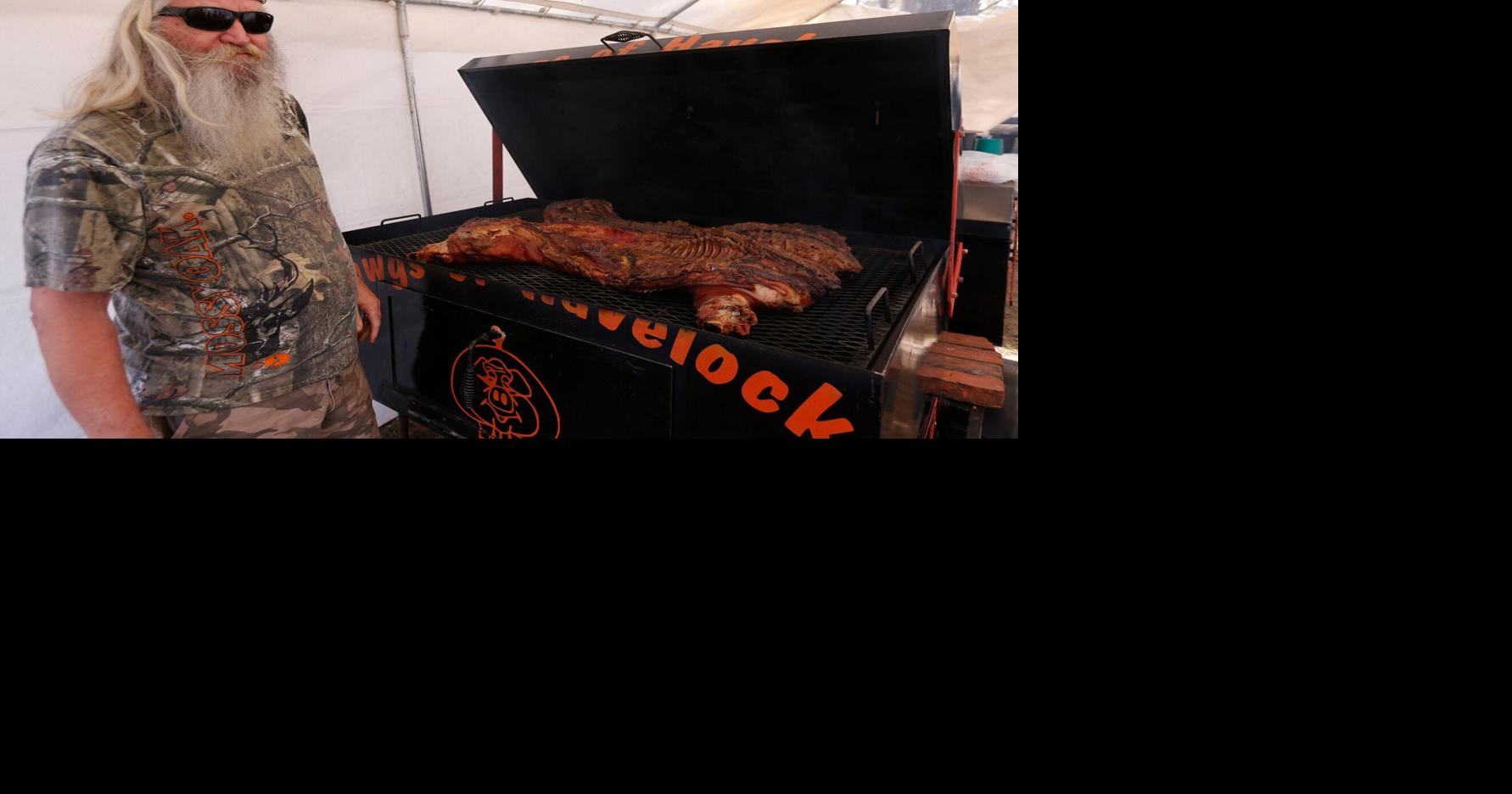 Newport family wins annual pig cooking contest | Local News | newbernsj.com