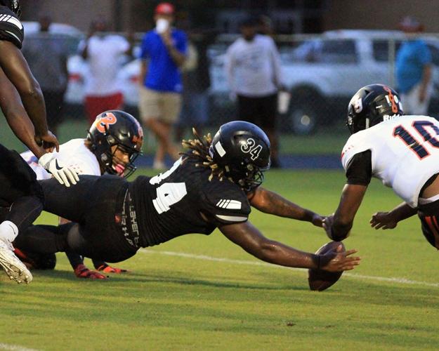 PHOTOS: Havelock Rams vs Wallace-Rose Hill Bulldogs Football | Local ...