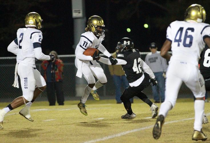 PHOTOS: Havelock Rams vs E.E. Smith Golden Bulls | Local News ...