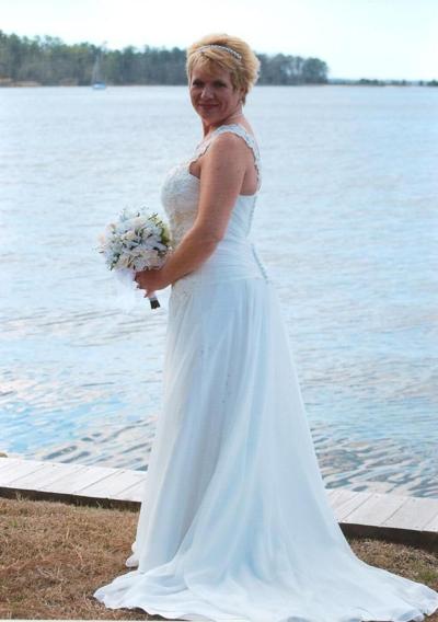 Wedding: Mr. and Mrs. Timothy Mercer | Features | newbernsj.com