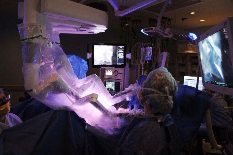 PHOTOS: da Vinci Surgical System | Local News | newbernsj.com
