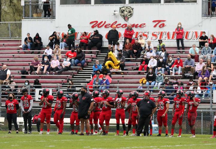 PHOTOS: New Bern Bears vs Eastern Wayne Warriors Football! | Sports ...