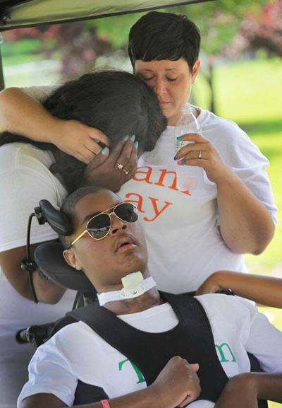 Community rallies to support stricken teenager | Local News | newbernsj.com