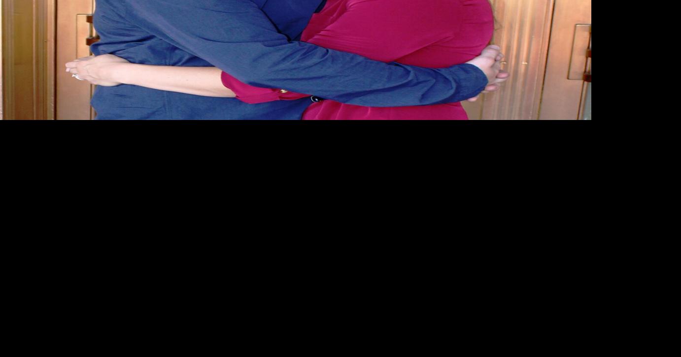 Engagement: Jenna Lauren Nicholson/Adrian Leslie Grieb | Features | newbernsj.com