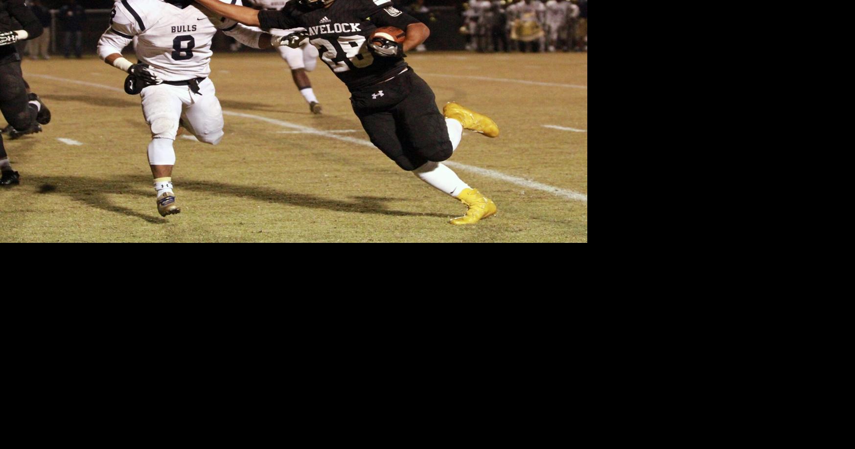 PHOTOS: Havelock Rams vs E.E. Smith Golden Bulls | Local News ...