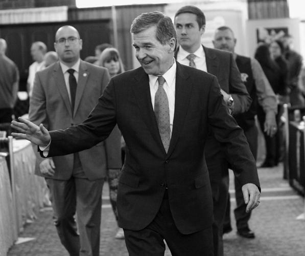 PHOTOS: Gov. Roy Cooper - NCSA Convention | Local News | newbernsj.com