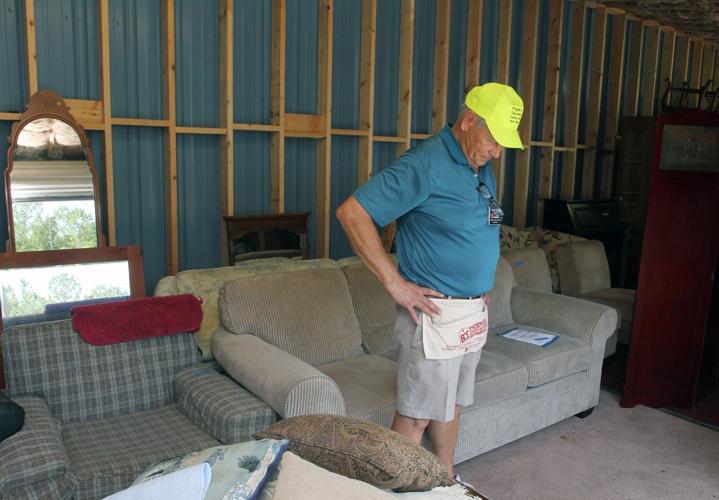 PHOTOS: Knights of Columbus Yard Sale | Local News | newbernsj.com