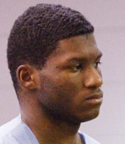 Teen charged in shooting bar bouncer has case continued | Local News ...
