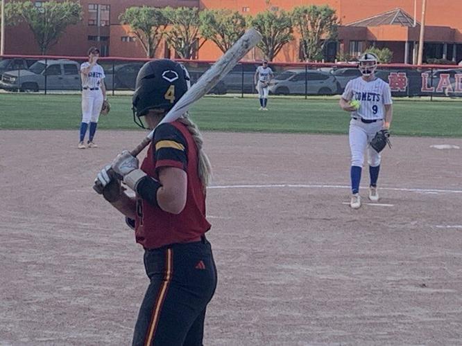 New Bern baseball, softball lose in first round. Eagles, Hurricanes ...